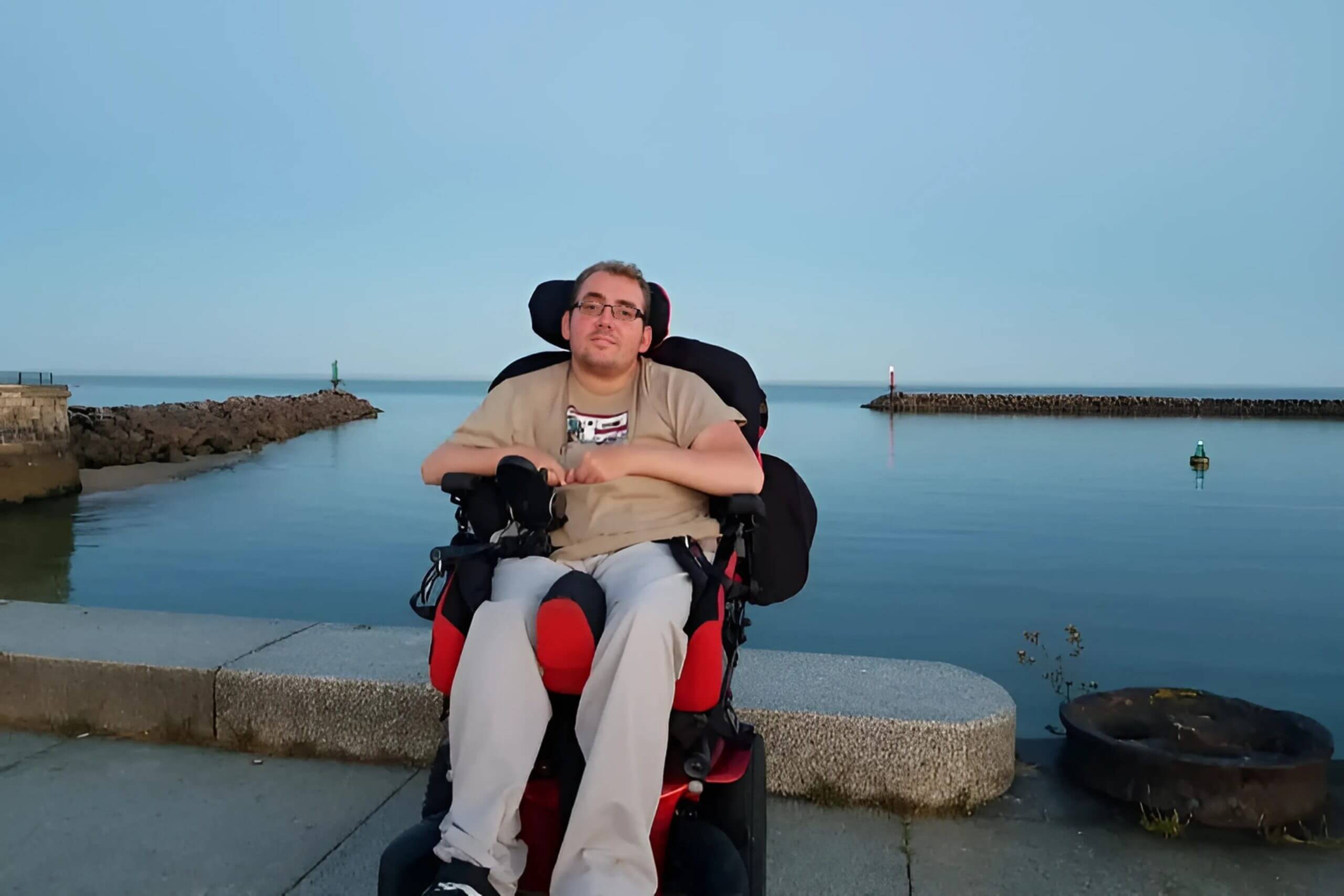 Q&A with Alex Squire - living with quadriplegia - OM&M